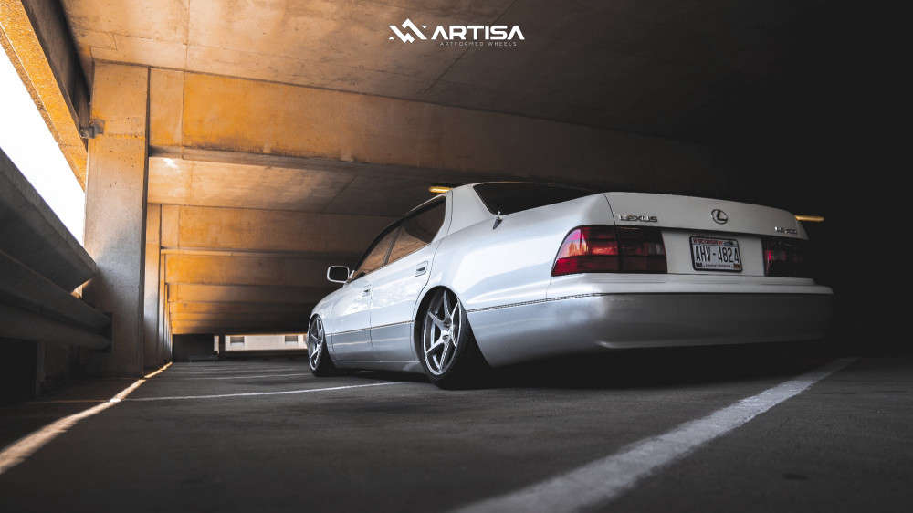 1997 Lexus LS400 Base Wheel Offset Tucked Air Suspension | 1884372 | Anovia