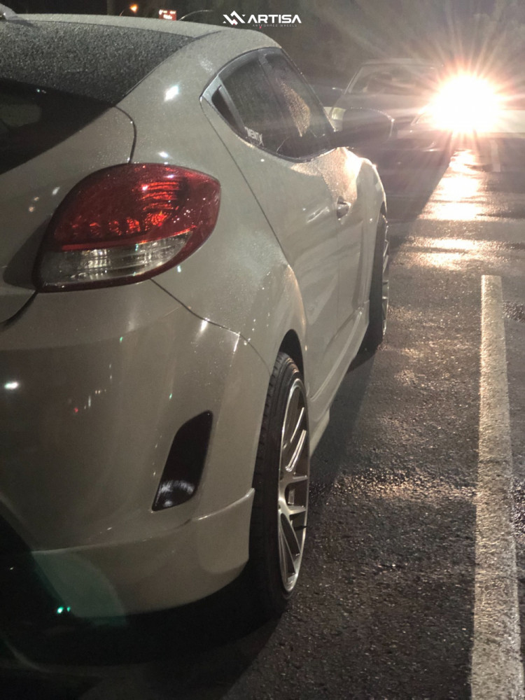 2013 Hyundai Veloster Base Wheel Offset Poke Stock | 1774265 | Anovia