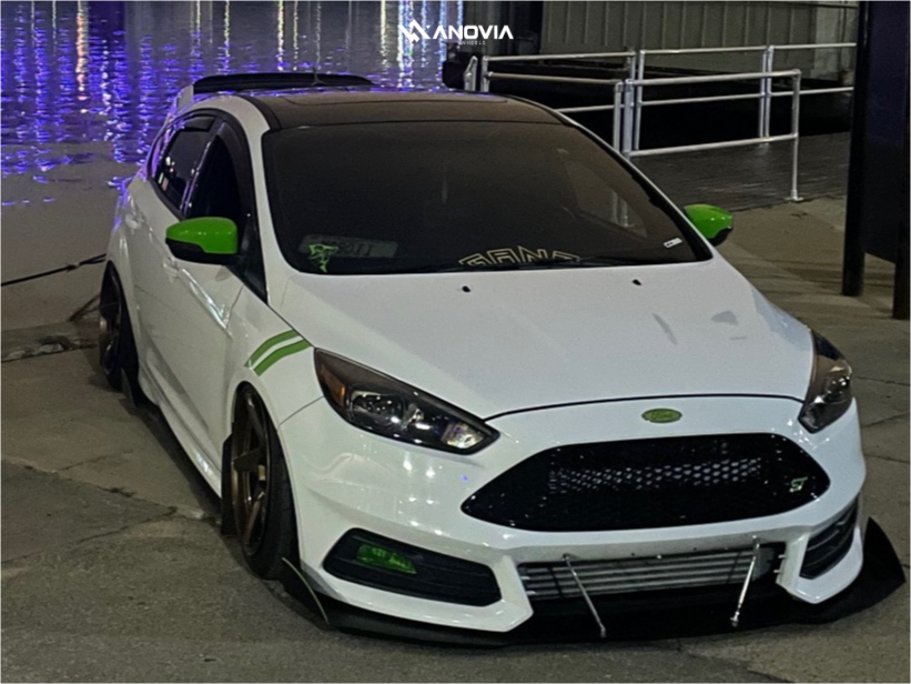 2018 Ford Focus ST Wheel Offset Flush Air Suspension | 2035689 | Anovia