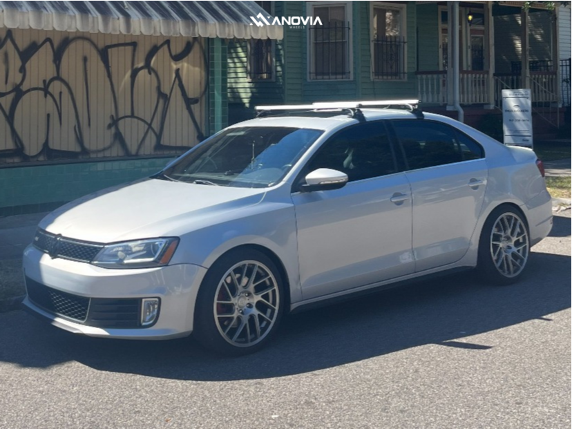 2013 Volkswagen Jetta GLI Wheel Offset Nearly Flush Stock | 2488997 ...