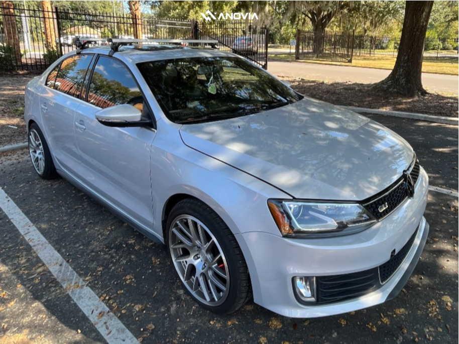 2013 Volkswagen Jetta GLI Wheel Offset Nearly Flush Stock | 2488997 ...