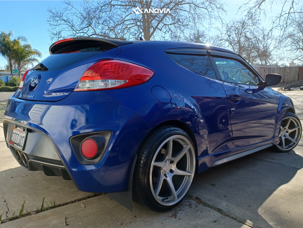 2013 Hyundai Veloster Turbo Wheel Offset Poke Stock | 2549749 | Anovia