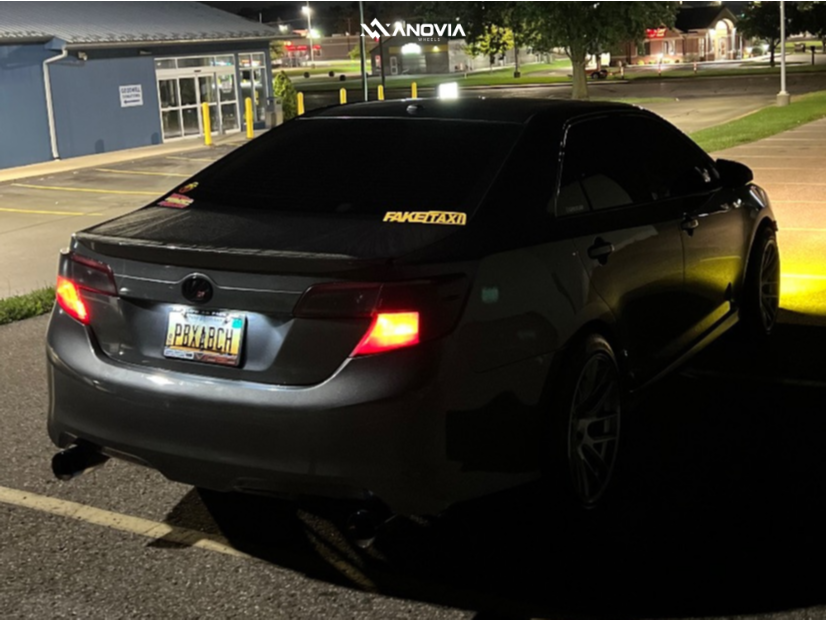 2012 Toyota Camry SE Wheel Offset Poke Stock | 2743850 | Anovia