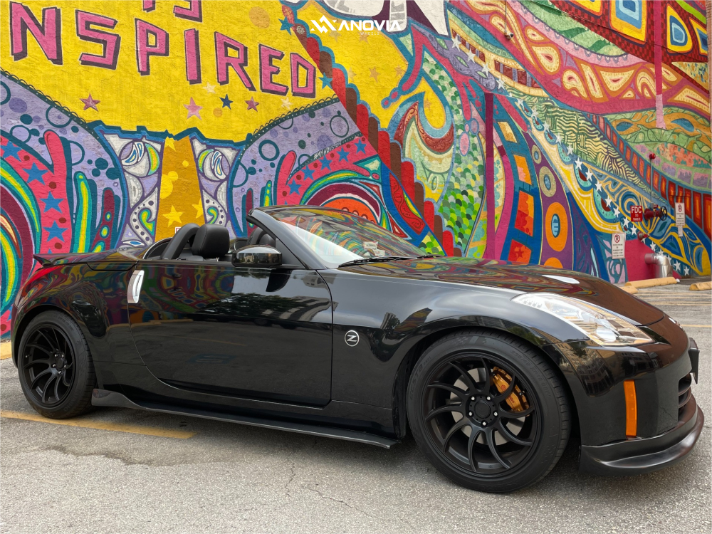 2007 Nissan 350Z Grand Touring Wheel Offset Nearly Flush Stock ...