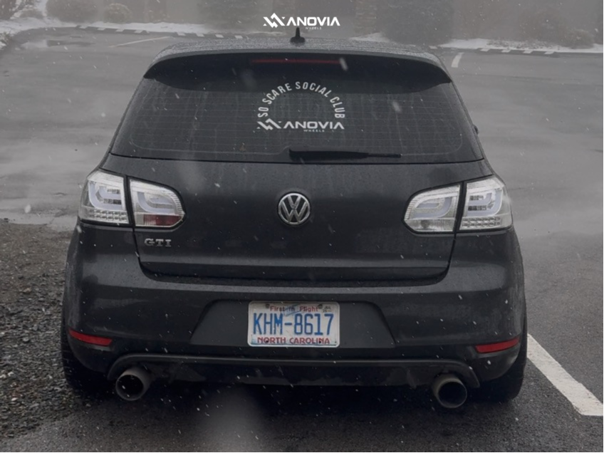 2014 Volkswagen GTI Wolfsburg Edition Wheel Offset Nearly Flush ...